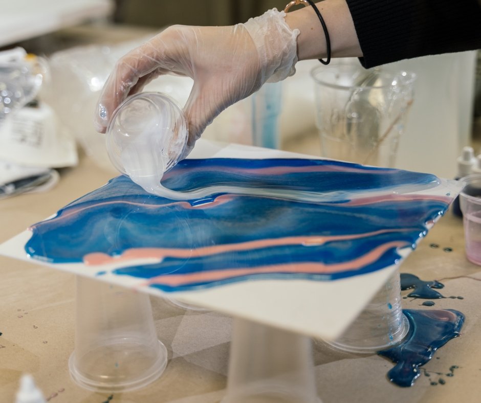 An Introduction to Making Art with Epoxy Resin - easypourepoxy